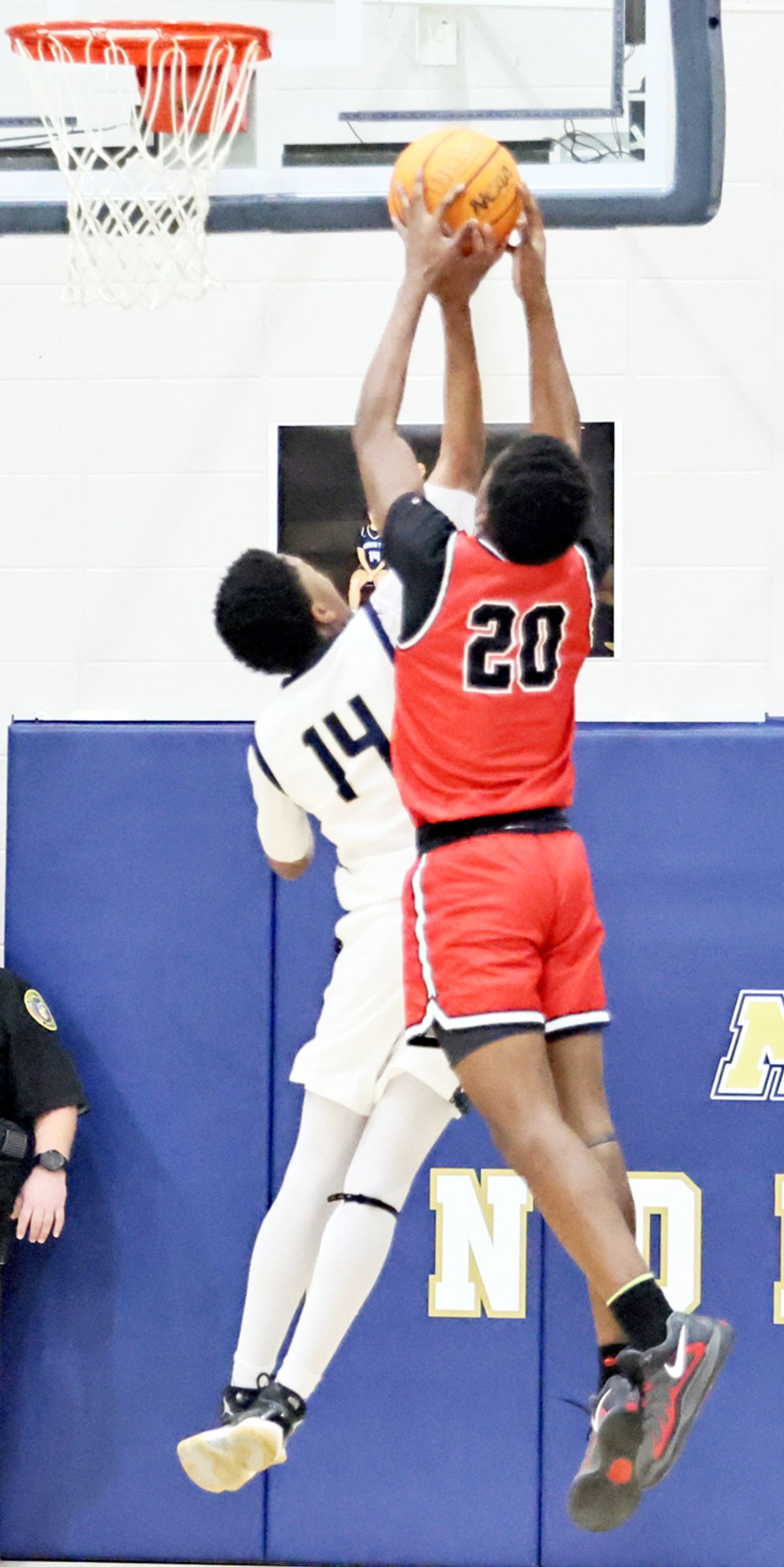 Marked Tree defeats rival EPC, 55-47