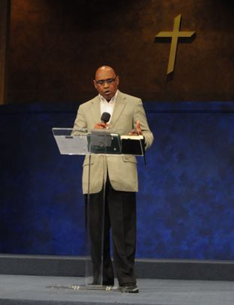 Sheriff: Rev. Phillip Davis died while cleaning a gun