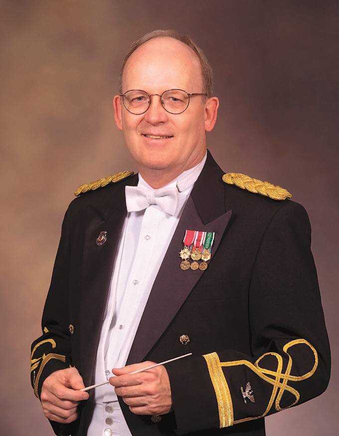 Army band conductor an experienced professional