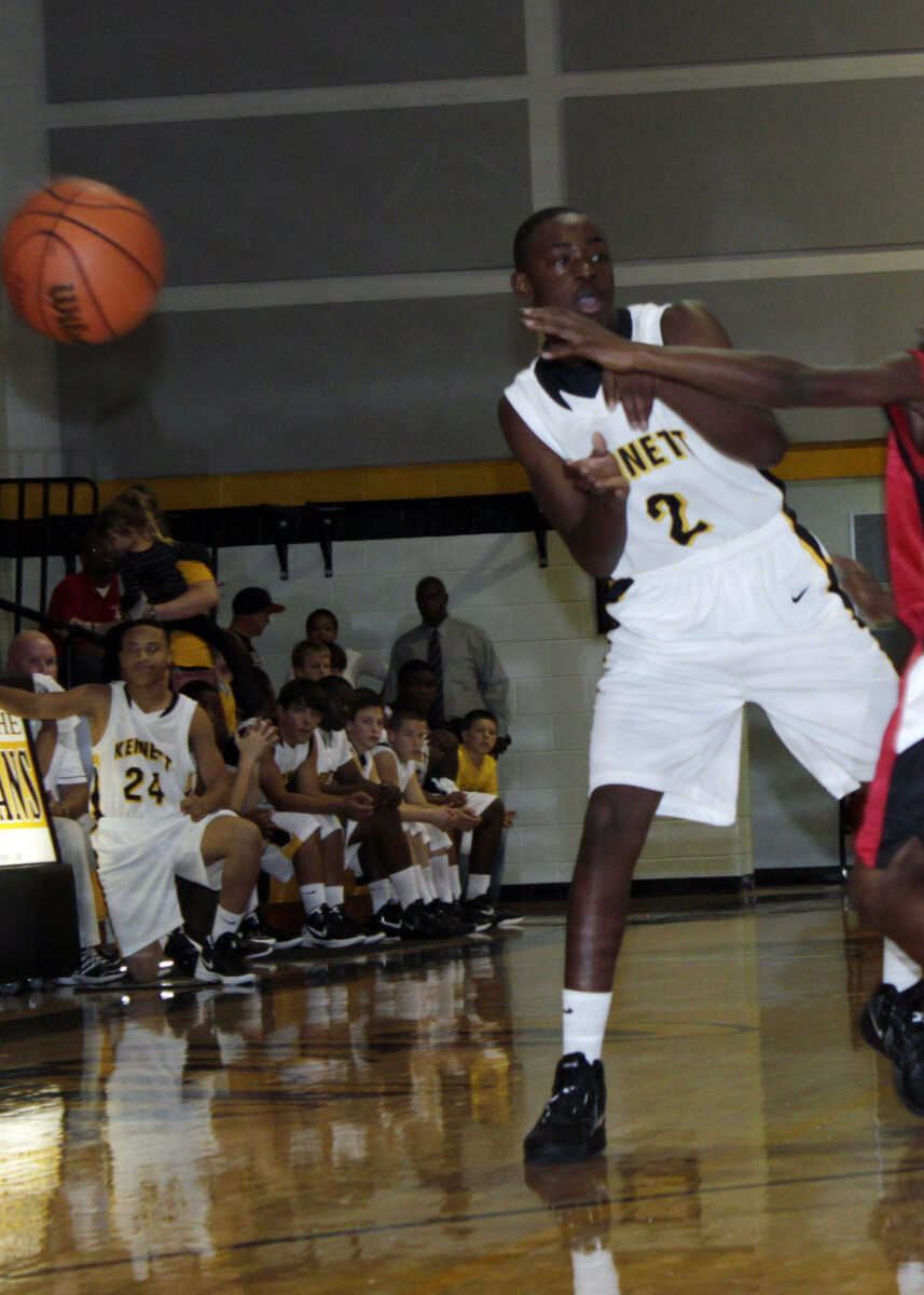 Kennett vs. Caruthersville 8th grade boys basketball