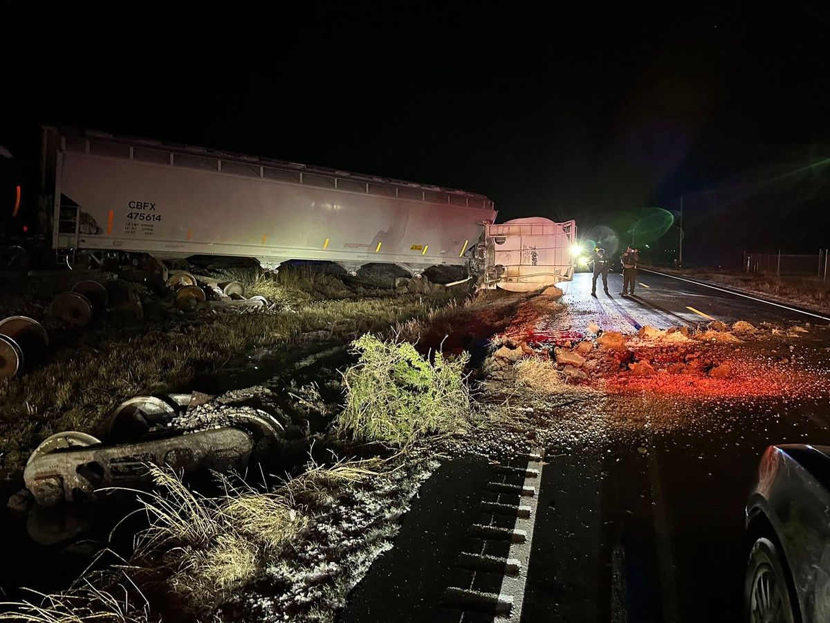 Train derailment on Highway 62 West disrupts traffic near Campbell