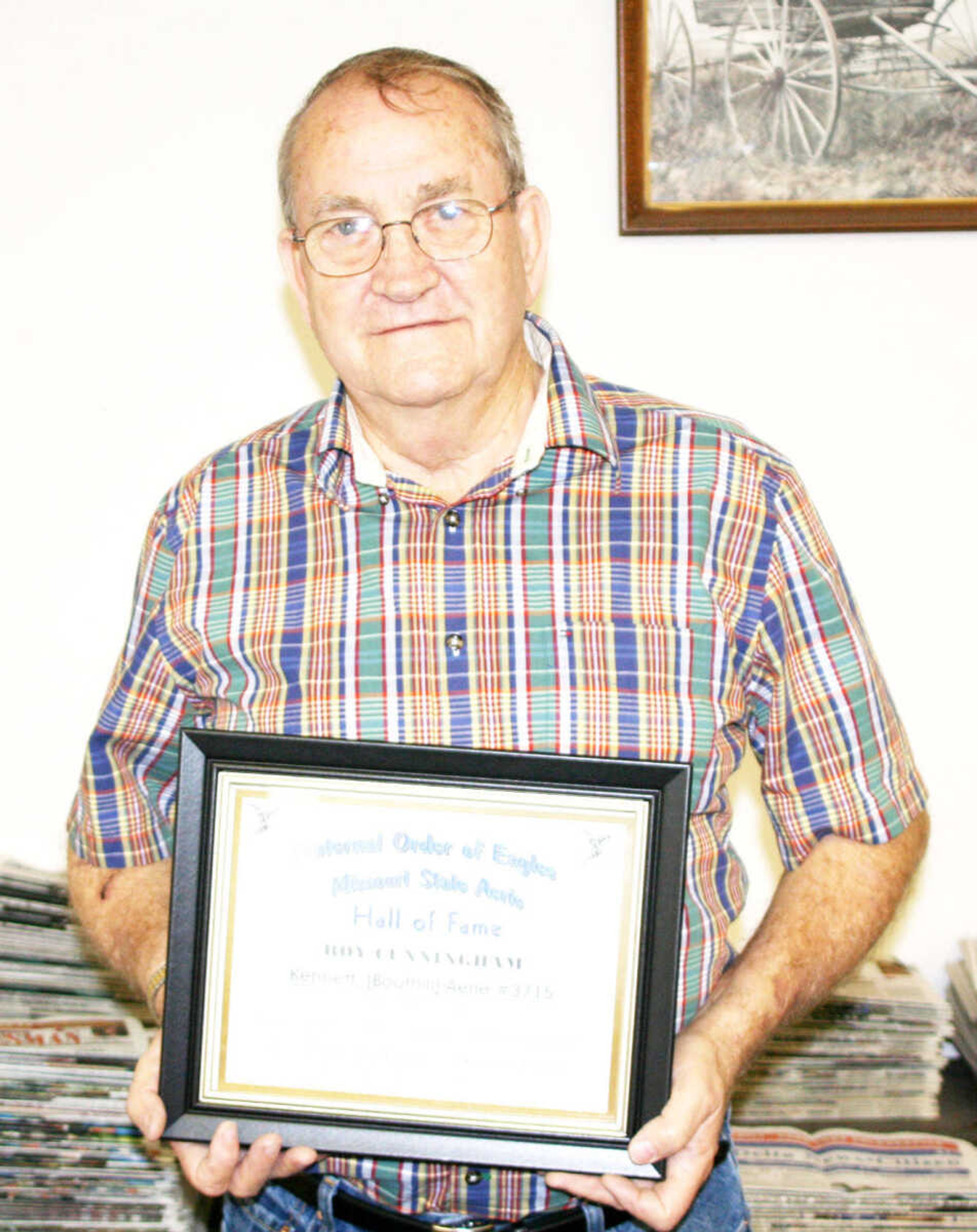 Cunningham recognized for service to Eagles
