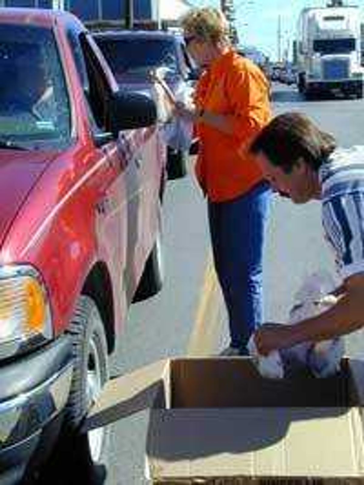 Wing Ding brings in cha-ching for United Way