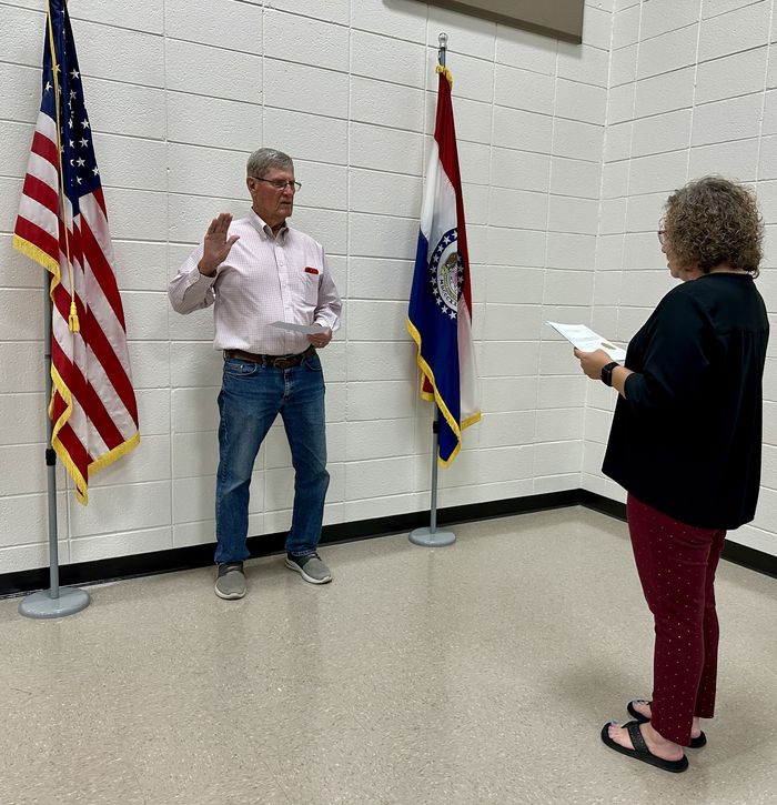 Malden City Council welcomes new faces, returning leaders at swearing-...