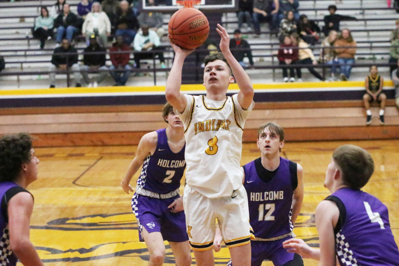 BCT 2023: Kennett’s rebounding overwhelms Holcomb