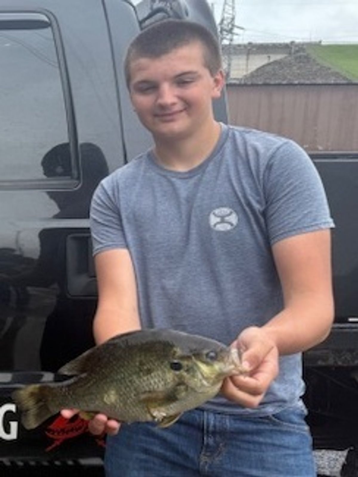 Missouri teen breaks state record with massive redear sunfish caught w...