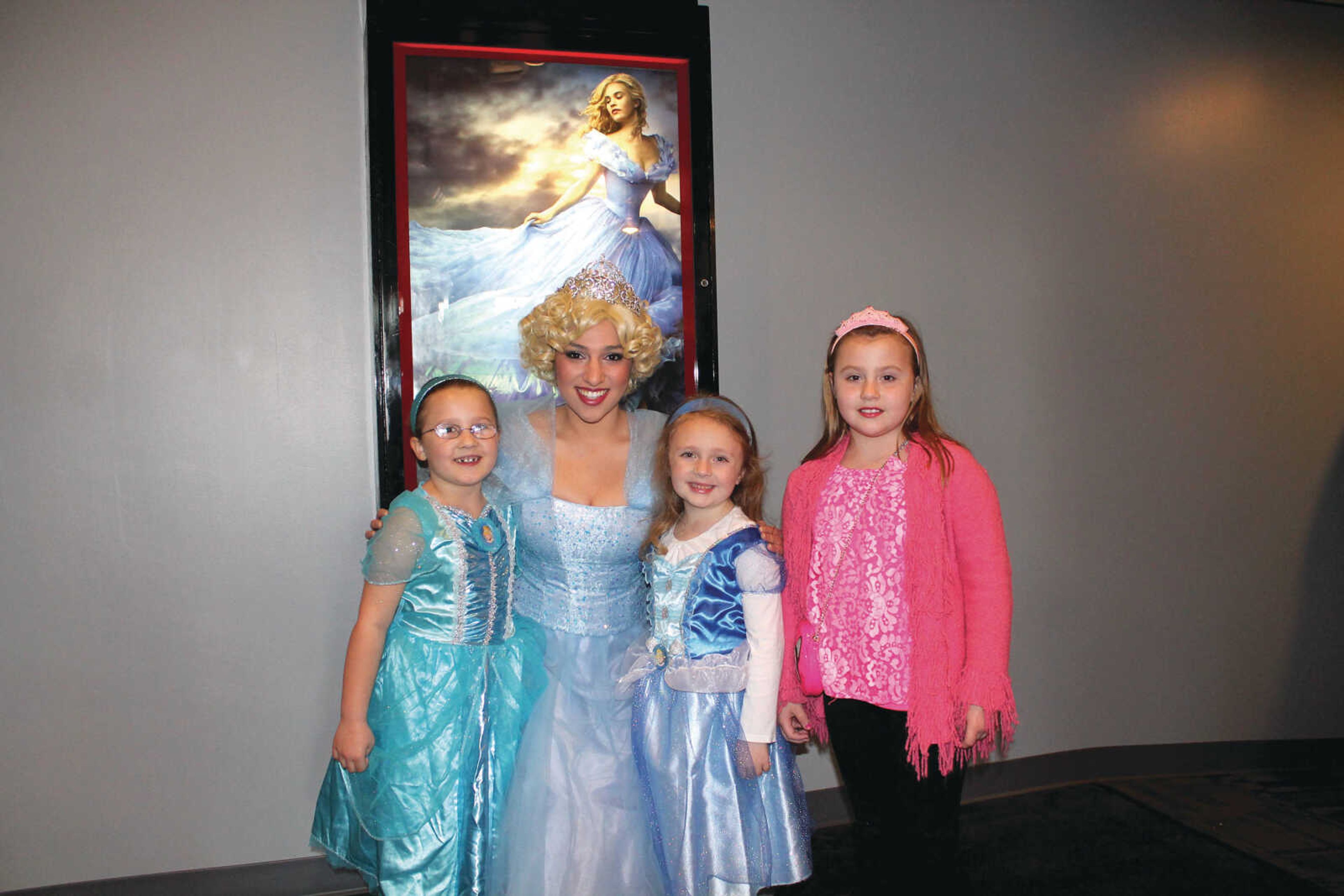 Lots of Princesses at the Palace