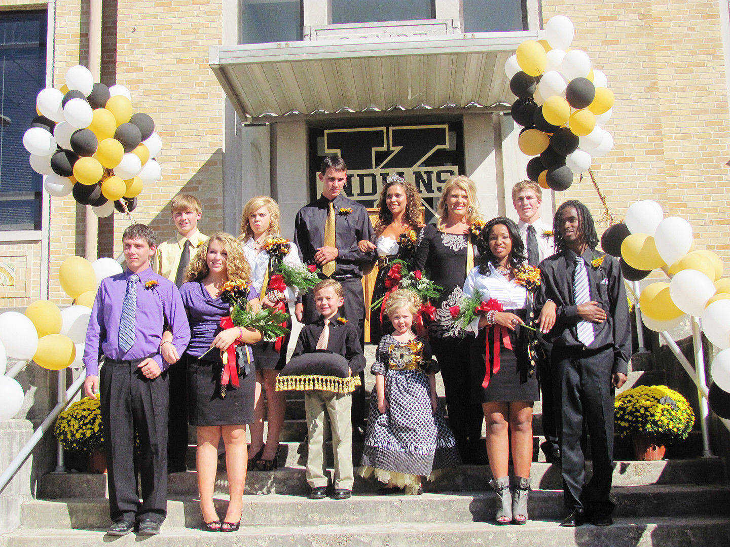 KHS Crowns Anna Stillman as Queen