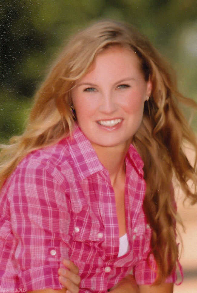 Hively awarded $1,000 NARFE scholarship