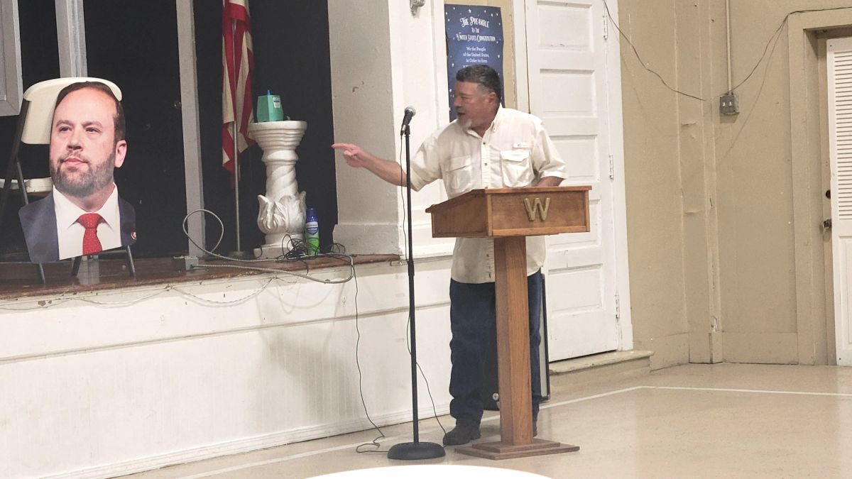 Area residents direct concerns to Rep. Jason Smith at Be Hea...