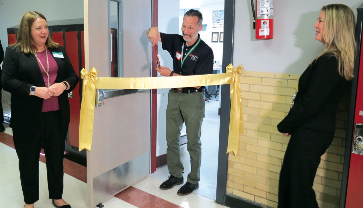 Haddon Heights High Unveils New STEM Lab