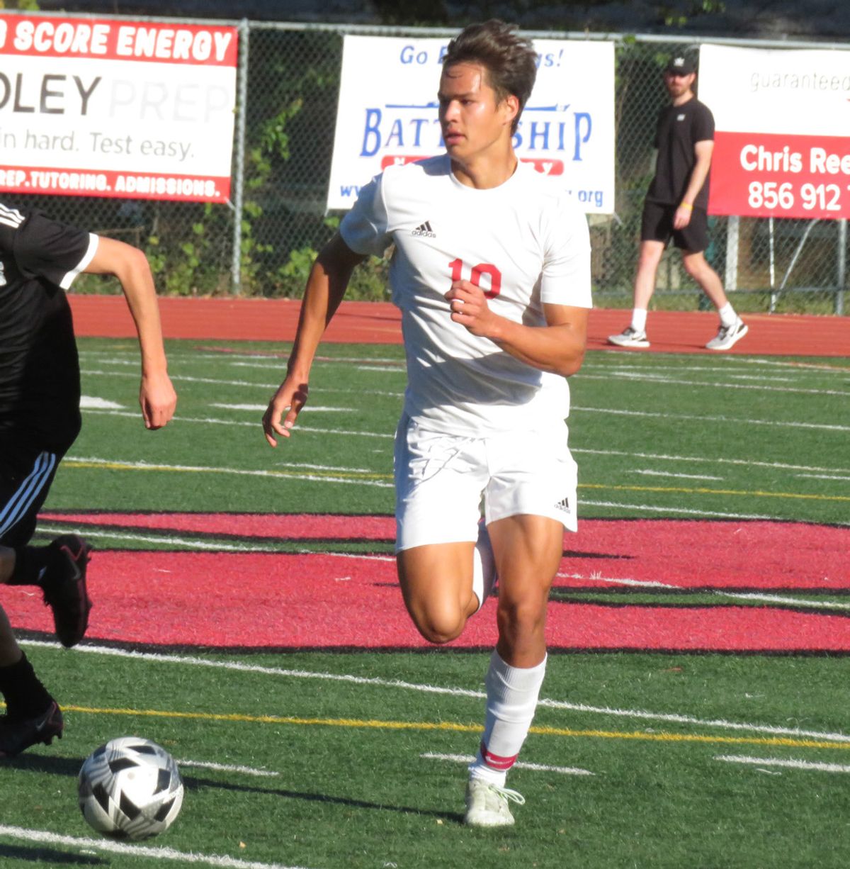 Chatten Sparked Hawks in Dominant Season