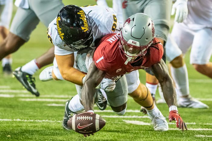 COUGAR ANGLE: WSU escapes border battle with a victory