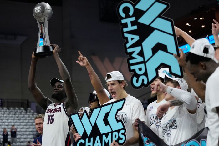 No. 12 Gonzaga beats Santa Clara to win its final WCC tourney