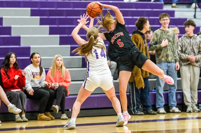 Moscow girls basketball steals thriller over Lewiston with late-game h...