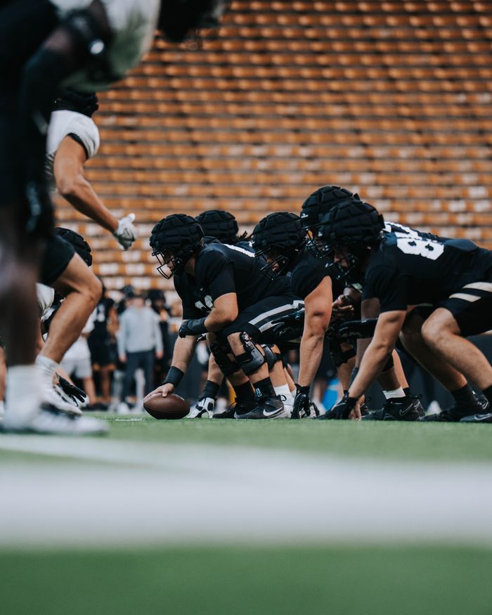 Competitive final scrimmage for Vandals helps build the depth chart
