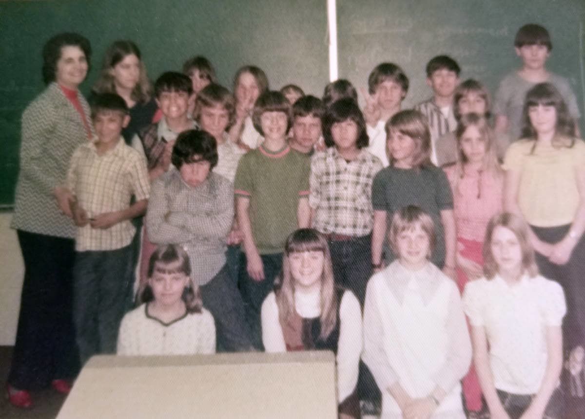 Blast from the Past / 1975: An unconventional class photo