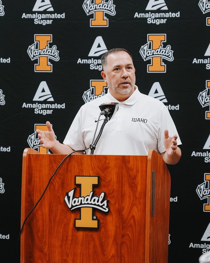 VANDAL NOTES: Inside new offensive coordinator Ian Shoemaker’s vision ...