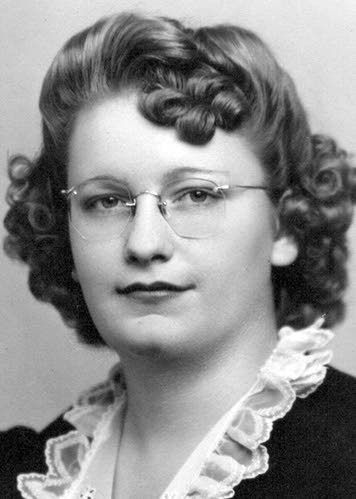 Arleen Maxine Warren