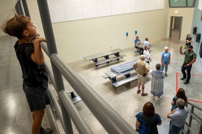 New Asotin County Jail draws a crowd