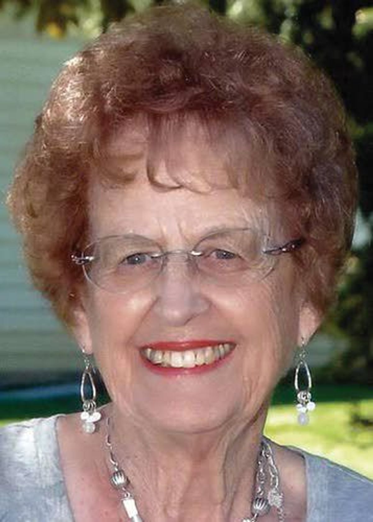 Lillian Dahmen Bauer
