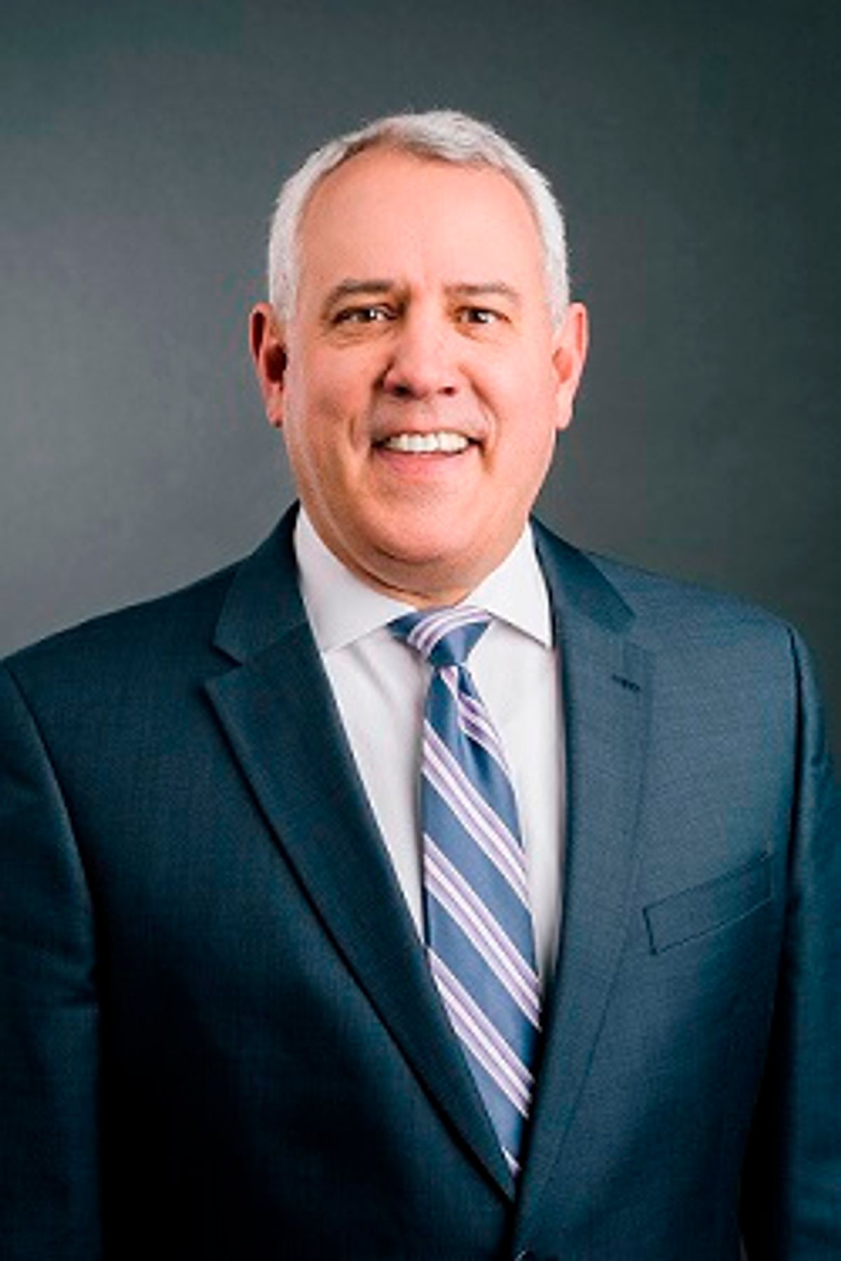 Former Boise mayor Bieter is a Tommie and a Vandal