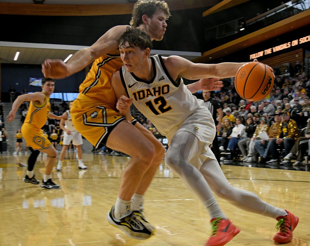 AREA ROUNDUP: Former Vandal and Big Sky Freshman of the Year...