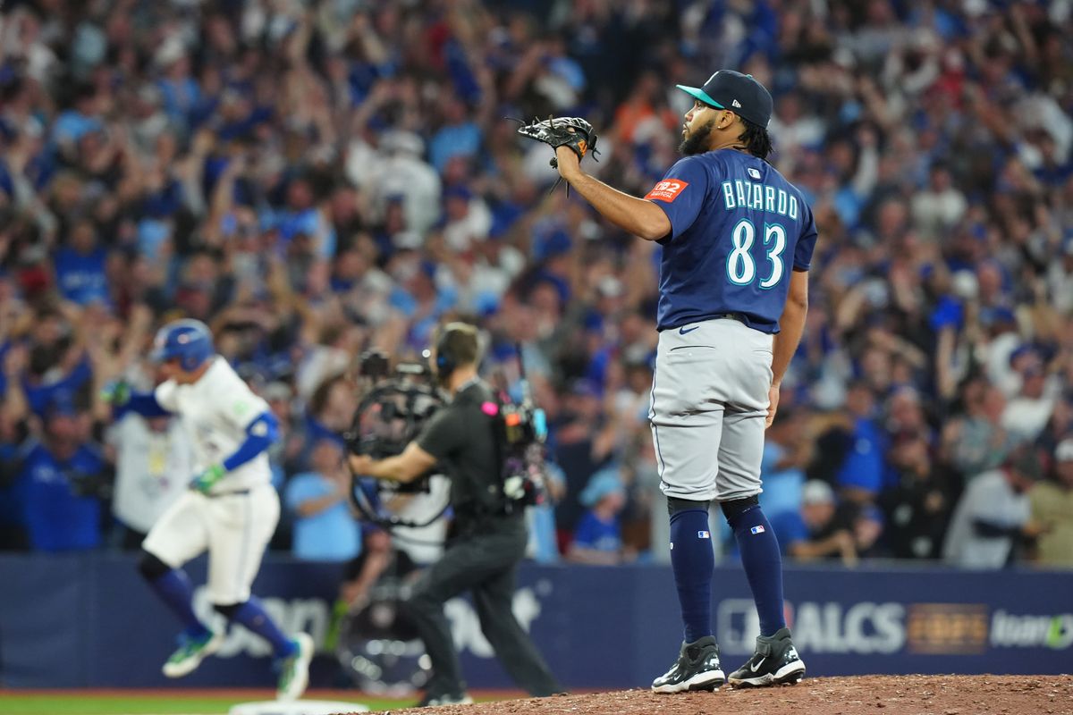 Seattle Mariners’ season ends with heartbreaking Game 7 loss to Blue J...