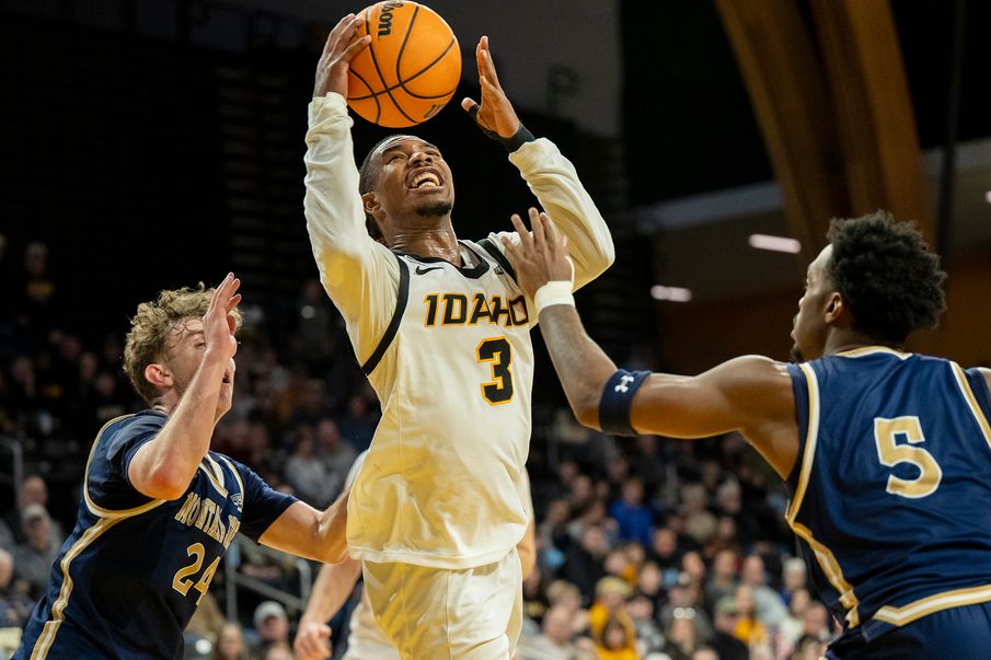 ANALYSIS: Momentum building on the hardwood for both Idaho squads
