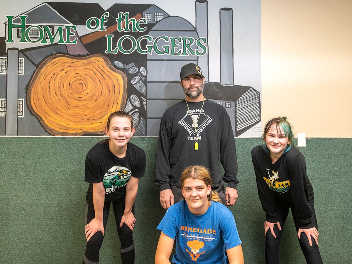Fundraiser to benefit Potlatch mat coach