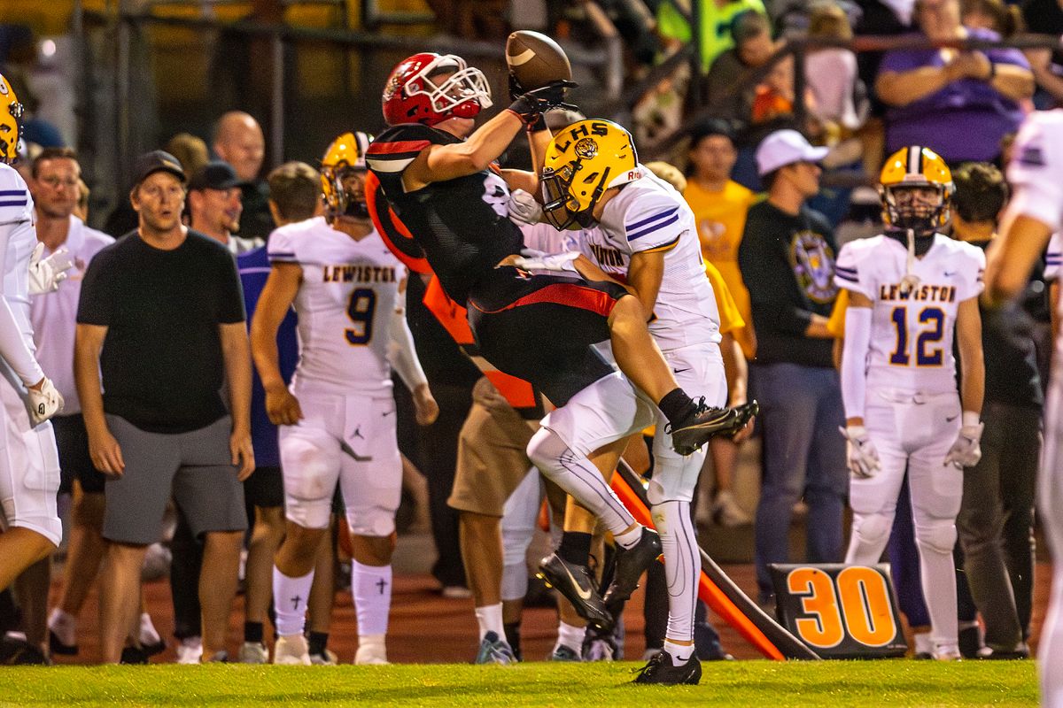 AREA ROUNDUP: Battle of the Bridges tickets available starting today