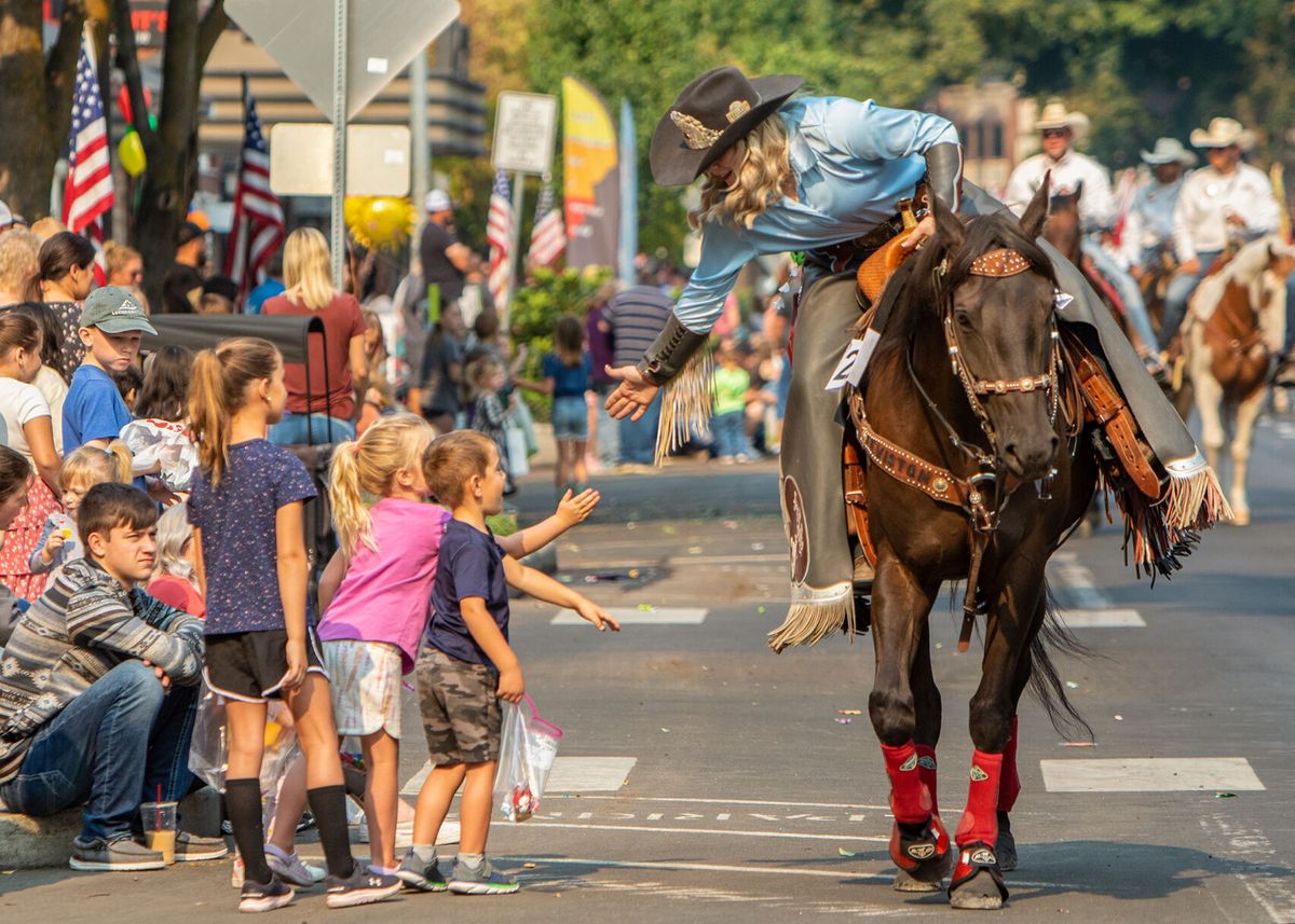 Rodeo revelers get ready: Lewiston Roundup rolls in