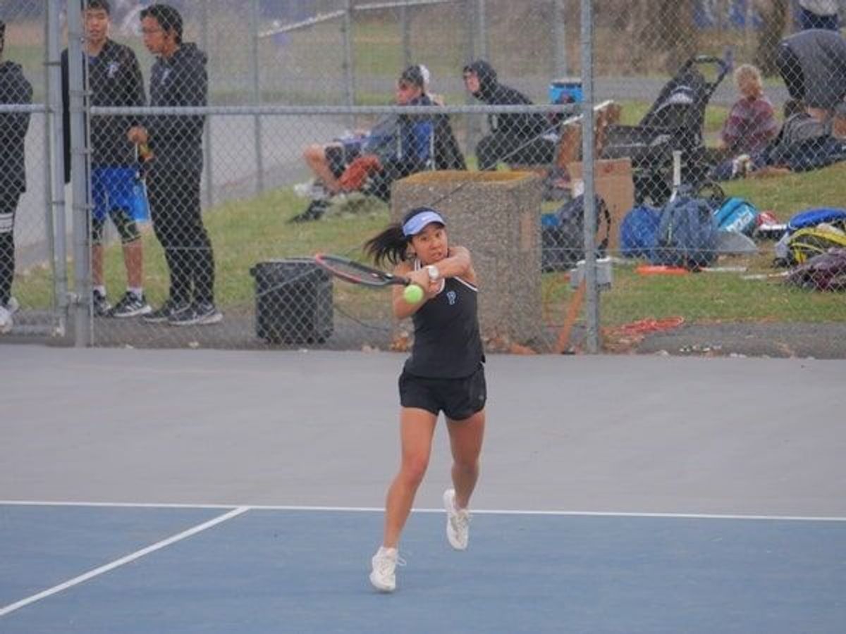 Area roundup: Greyhounds best Bears in tennis border battle