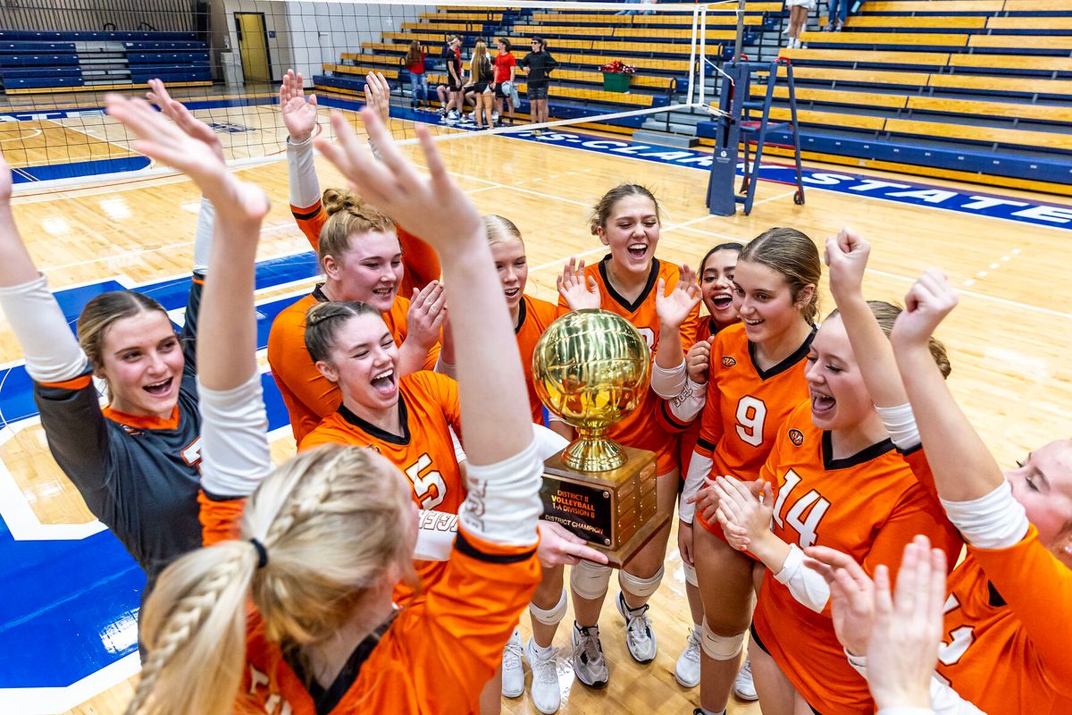 Kendrick Tigers claw past Deary Mustangs for league title