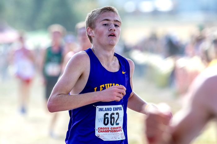 2 course records shattered at Inland Empire Championships cross countr...