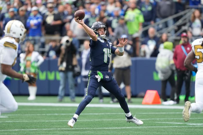 Darnold continues to impress for the Seahawks