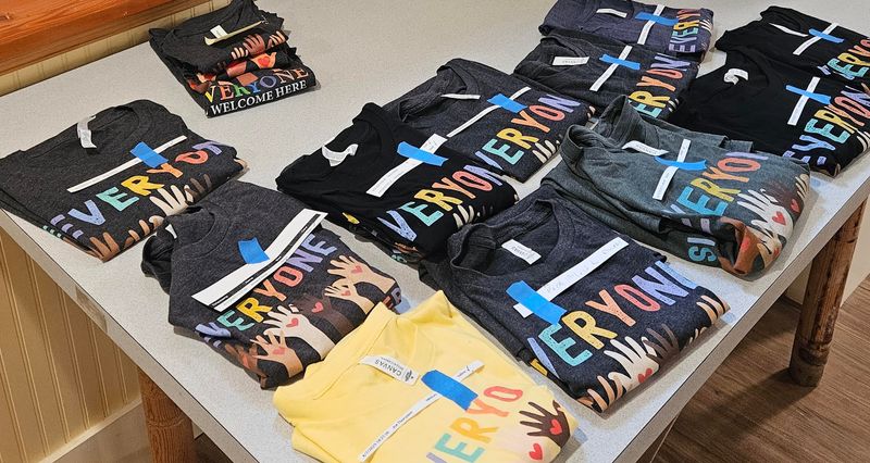 Moscow church shows support for Idaho teachers