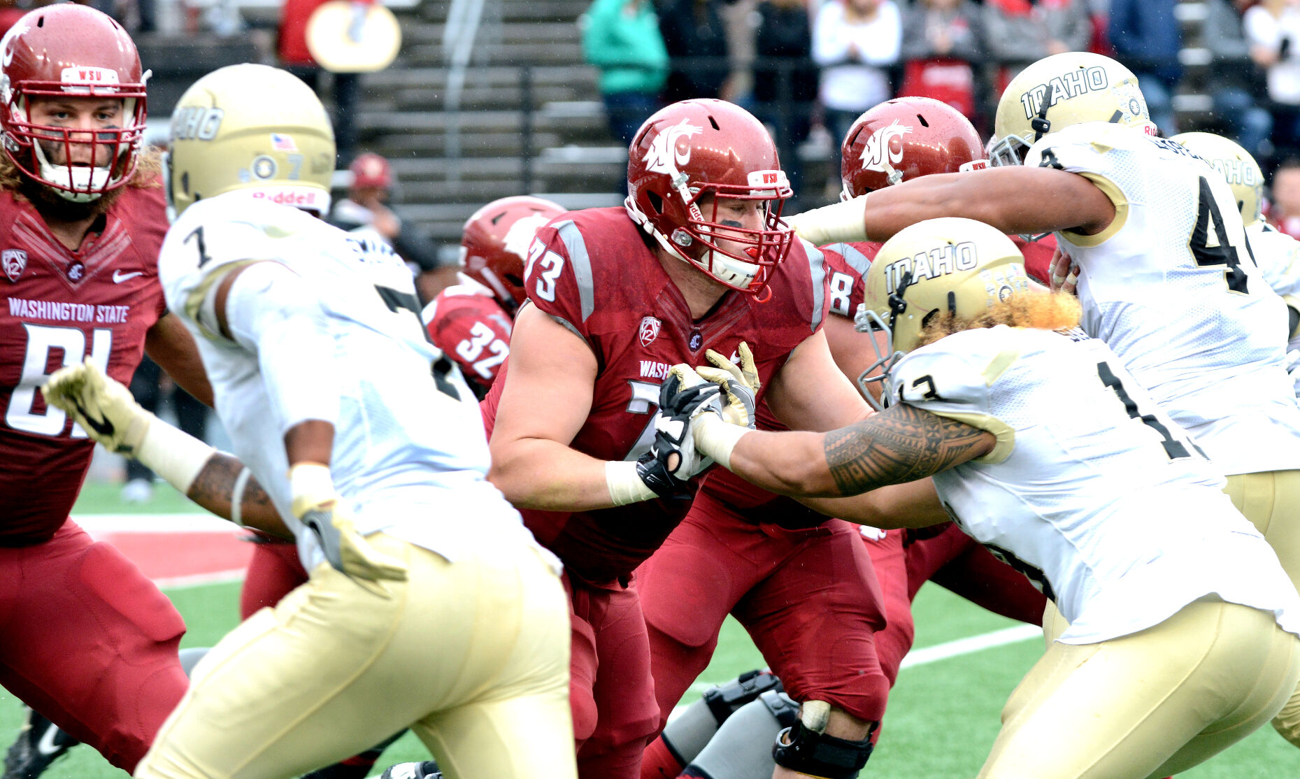 Border rivalry between Washington State, Idaho by the numbers