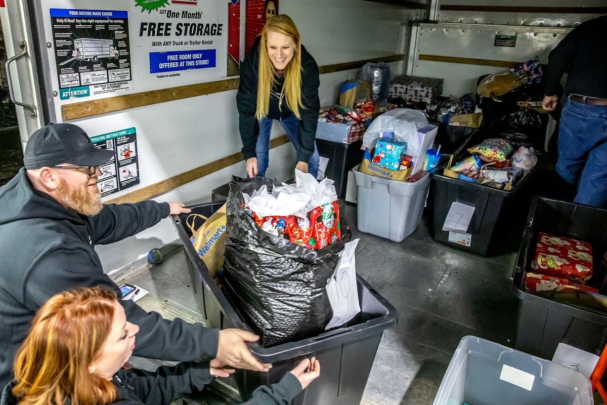 Volunteer Spotlight: Look, a visit from Angels