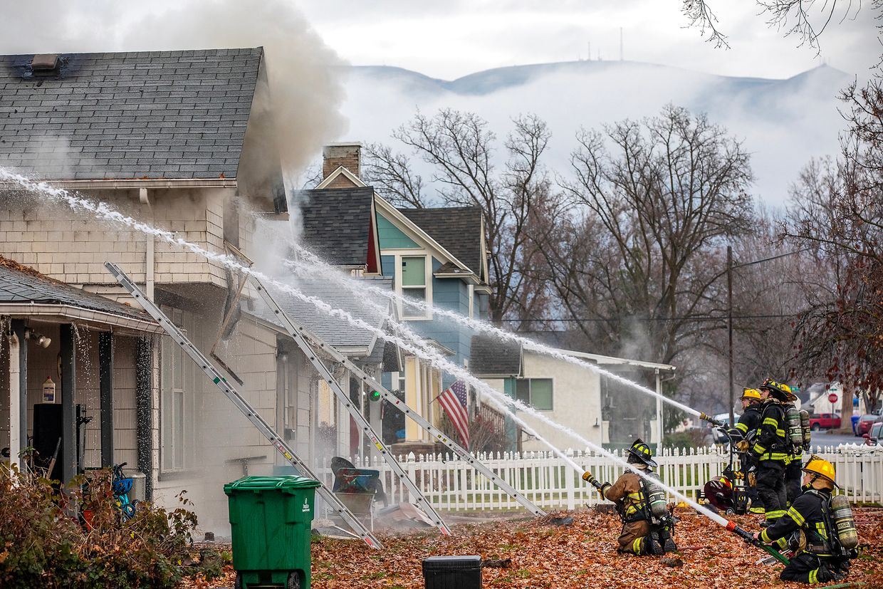 UPDATED AT 2:43 P.M.: House fire on Normal Hill causes giant...