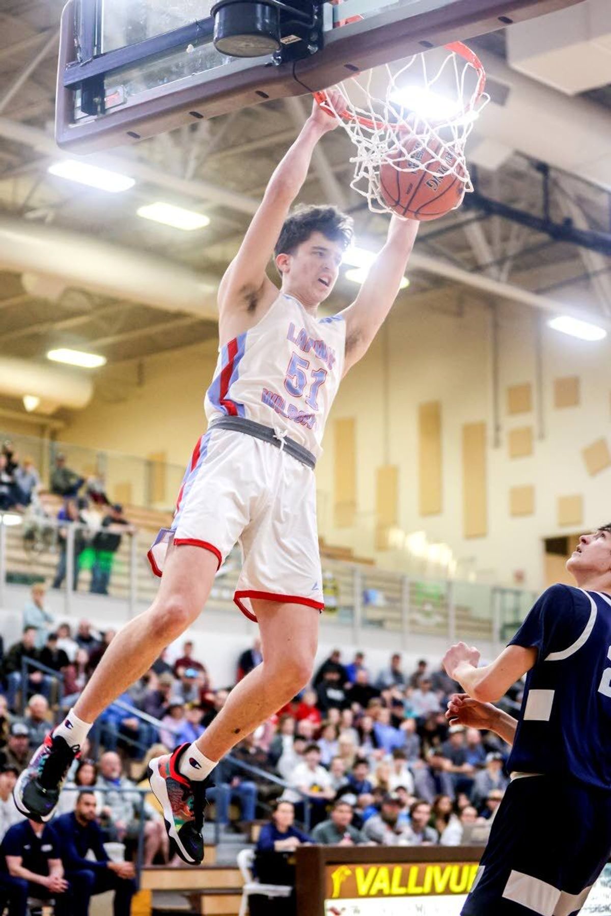 Headliners, showstoppers highlight start of boys hoops season