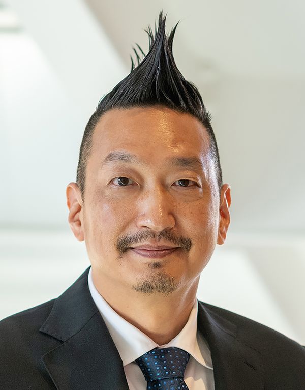 UI VP for research wins award for AI development