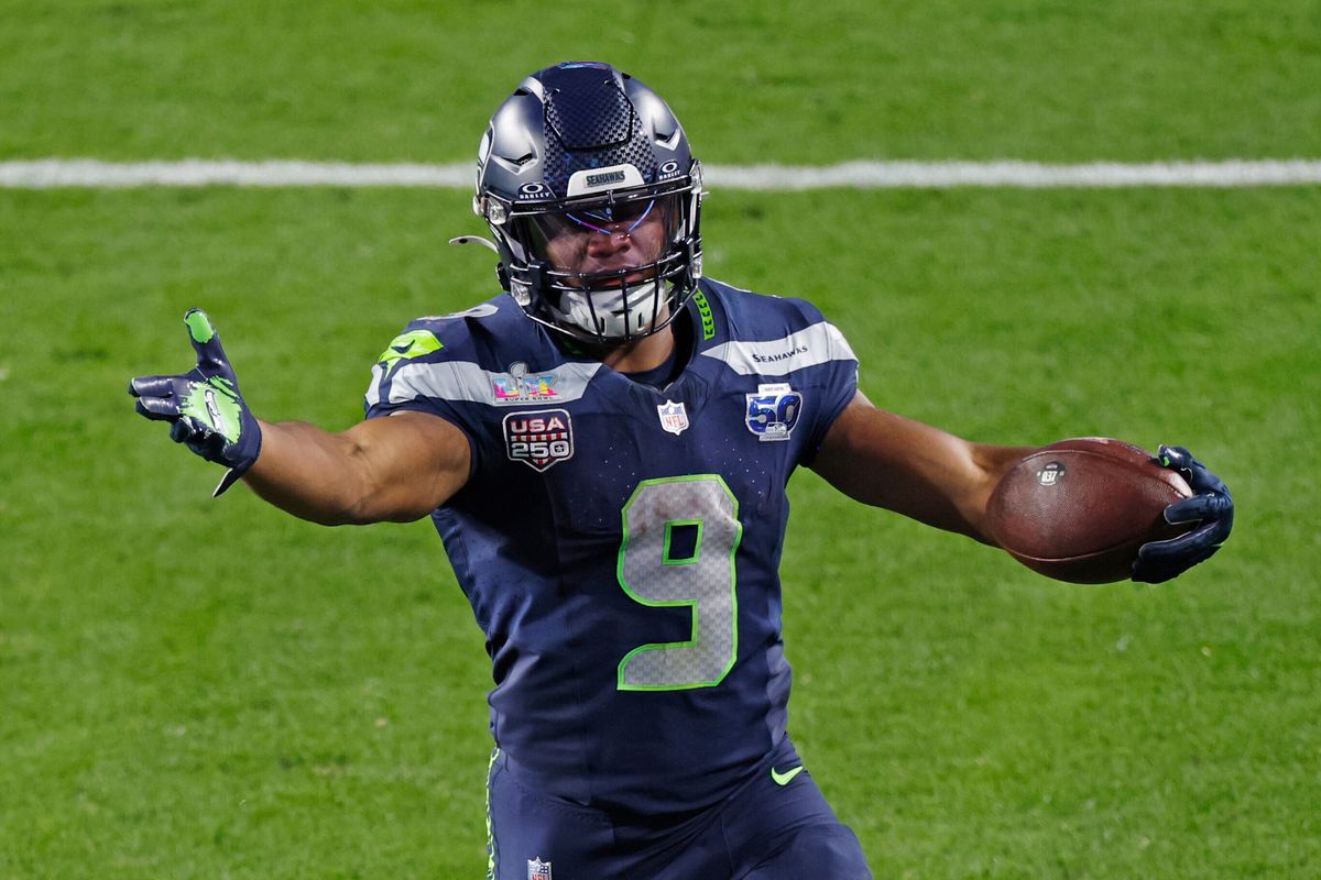 Chiefs land Super Bowl MVP Kenneth Walker on a 3-year deal w...