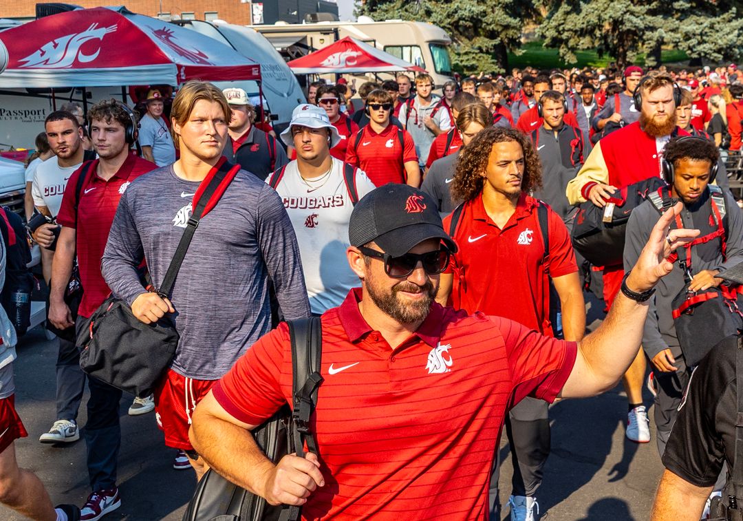 TUESDAY MORNING QUARTERBACK: Rogers did his job: He got the Cougars ba...