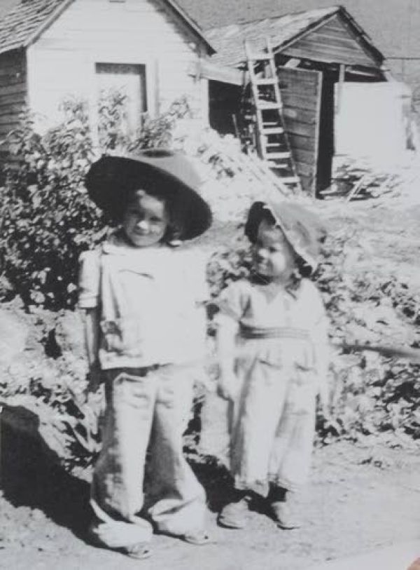 Blast from the Past: 1944 -- Esser siblings