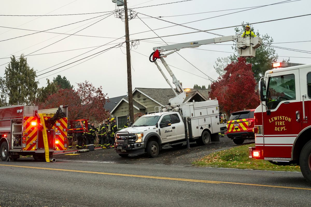 Multiple pets killed in Lewiston Orchards structure fire