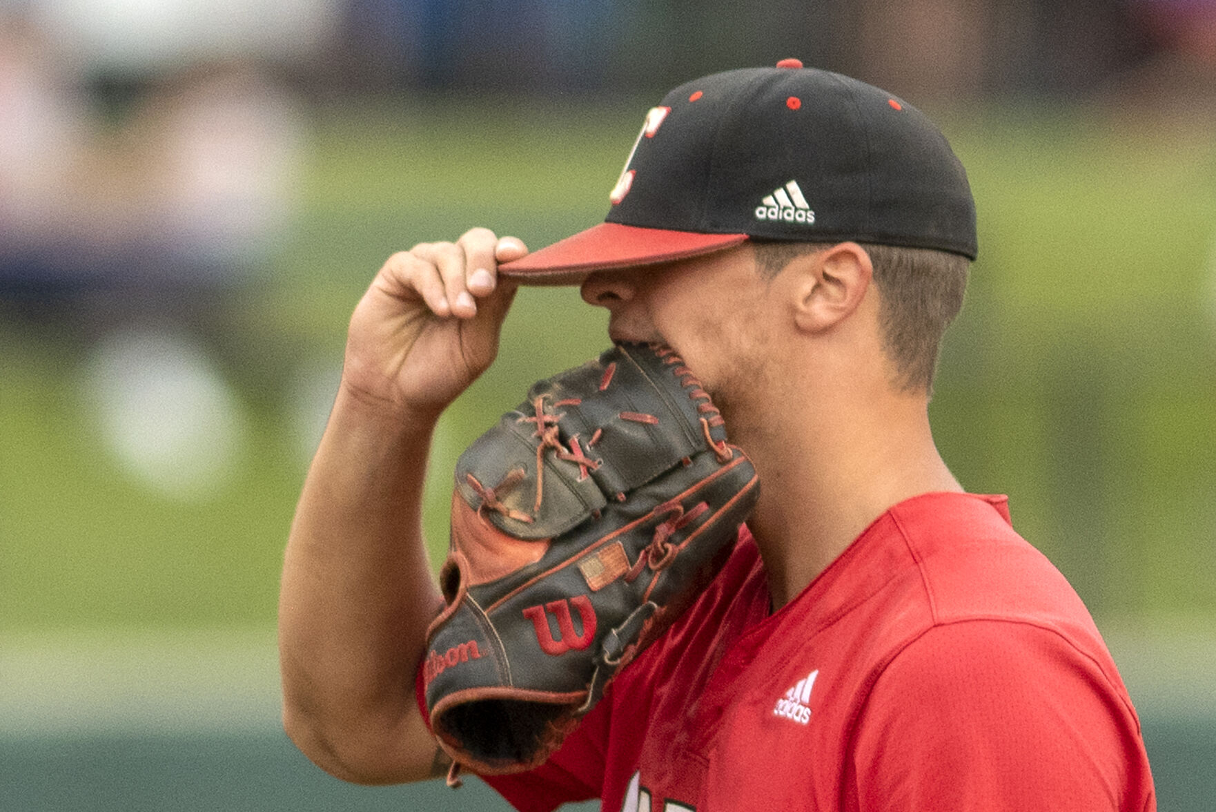 Crusaders' pitchers vex Bellevue most of game