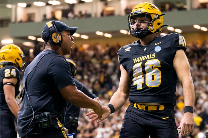 Idaho hires former assistant Thomas Ford Jr. as next head football coa...