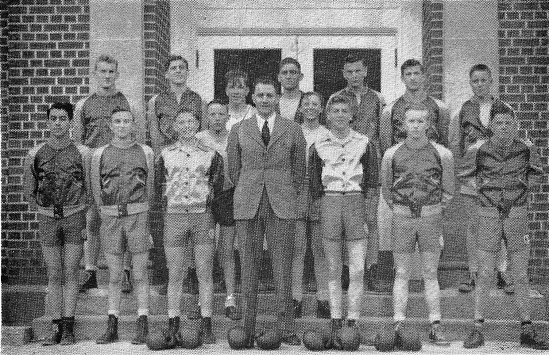 Blast from the Past / 1948: Orofino High boxers back in action