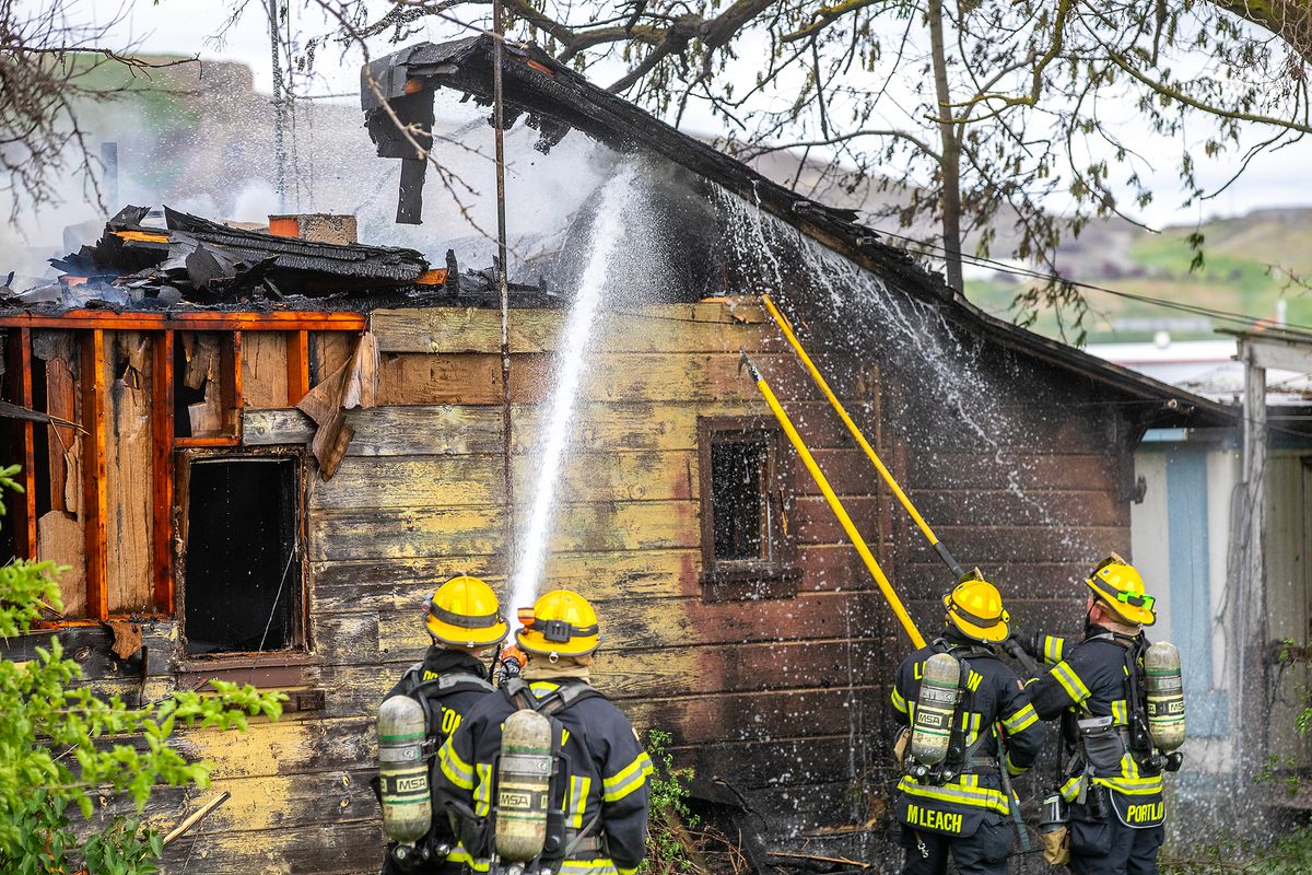 Structure a total loss after Saturday afternoon fire in North Lewiston